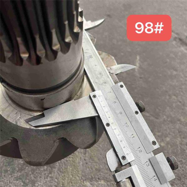 China 2402N1041-025/026 Pinion And Crown Wheel HOWO Truck Parts Spiral Bevel Gear - China HOWO ...