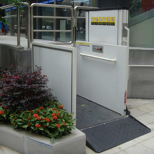 China 250kg Hydraulic Wheelchair Lift Climbing Stair Wheelchair ...
