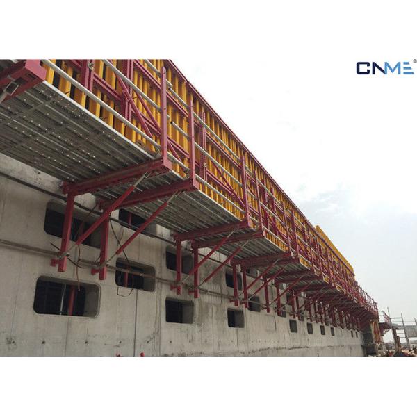 China Simple Moving Cantilever Scaffolding System , Hanging Scaffolding ...