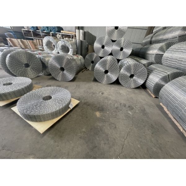 China 2.0mm Wire Diameter hot dipped Galvanized CWC Mesh For Wastewater ...