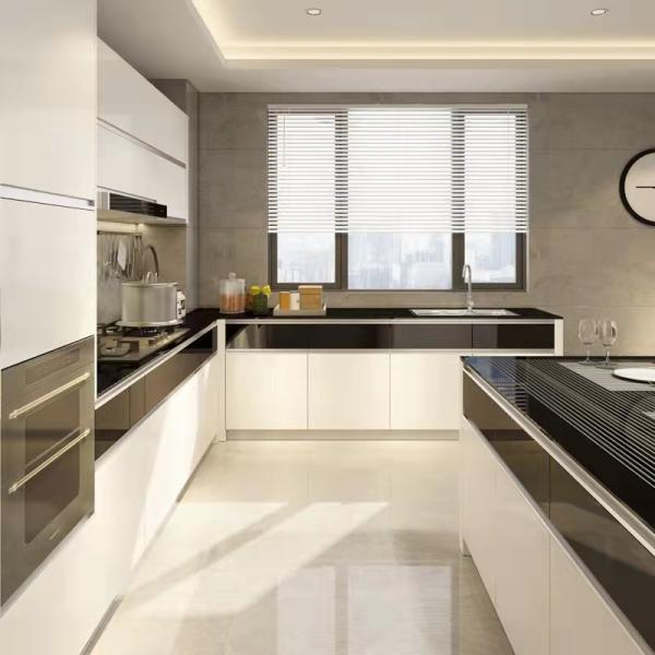 China Oak Wood Color Kitchen Cabinet With DTC Drawer And Hinges with ...