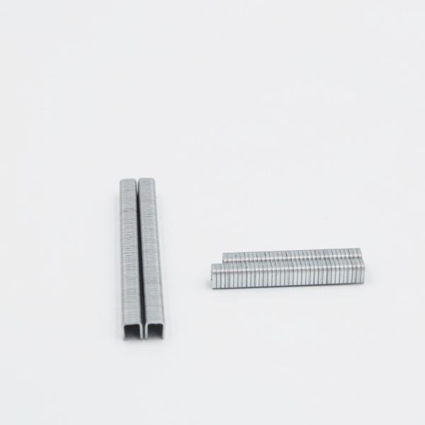 China U-Type 4j Galvanized Industrial Wire Staples 20 Gauge with 410j ...