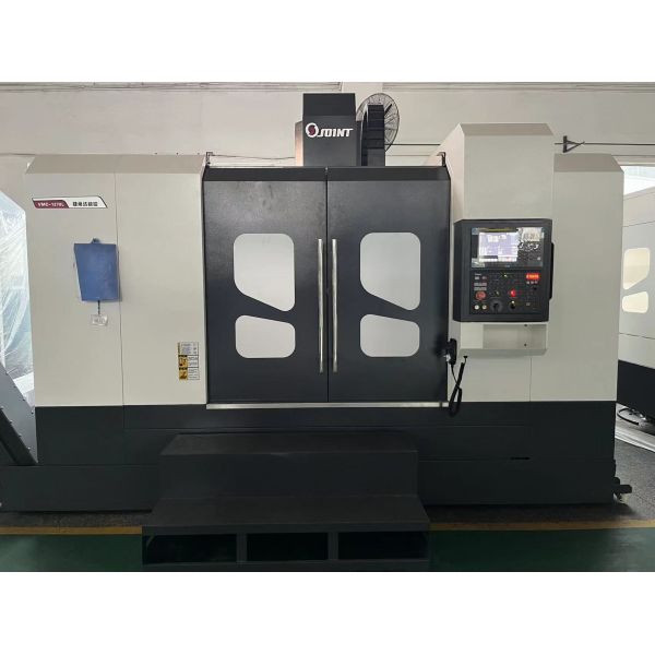 China CNC Milling Machine Bt50/11kw with Chain Type Chip Conveyor CNC Milling Machine - China ...