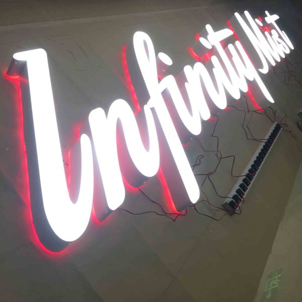 China Outdoor Custom Laser Cut Metal Logo Signs Light Up Sign Board ...