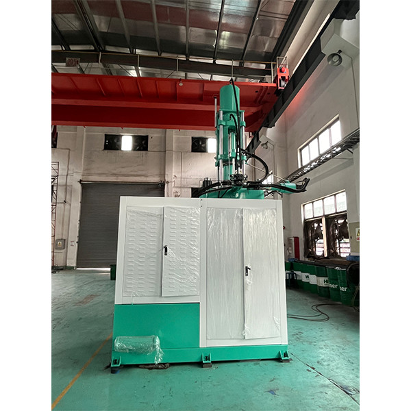China Rubber Injection Moulding Machine 4 Cylinder Transfer Molding ...